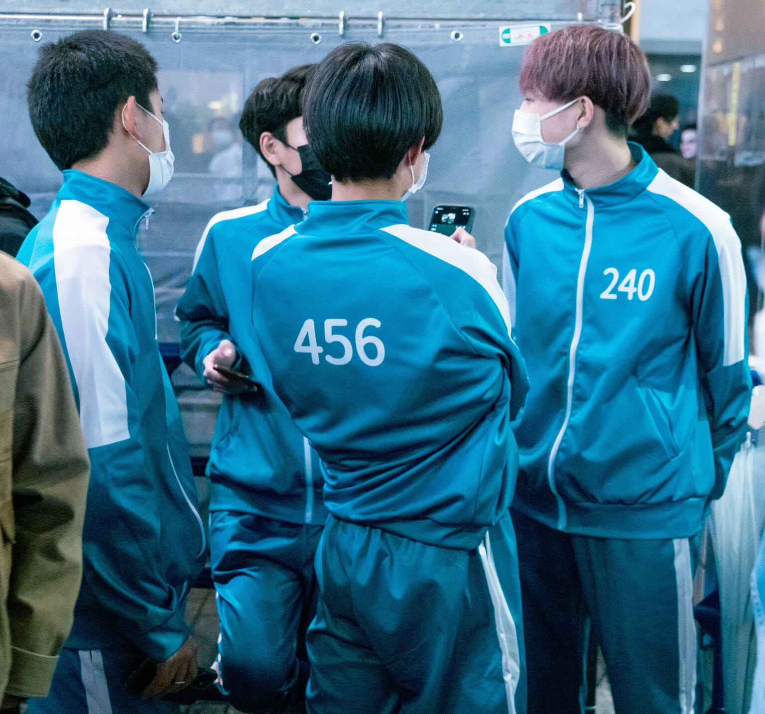 DIY Squid Game Costumes (Guides + Ideas) For Halloween & Cosplay